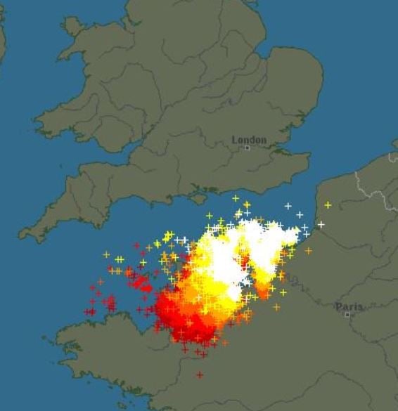 What are the different types of thunderstorm?